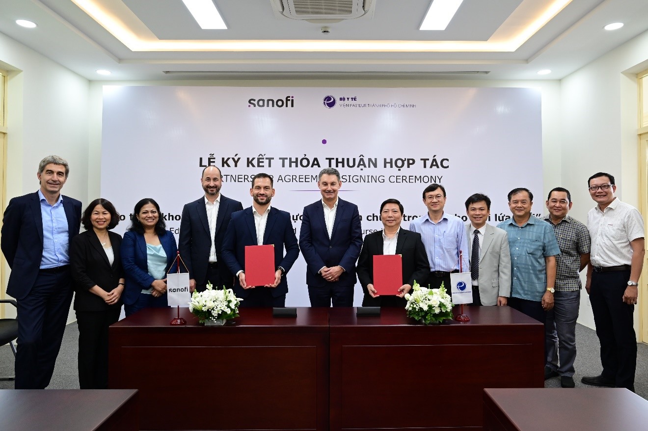 Ký kết hợp tác giữa Viện Pasteur TP.HCM và Sonofi-Aventis Việt Nam | Viện Pasteur TP.HCM | Phục ...